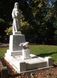 No.1 Memorial Headstone Manufactuer | Robin Hood Cemetery