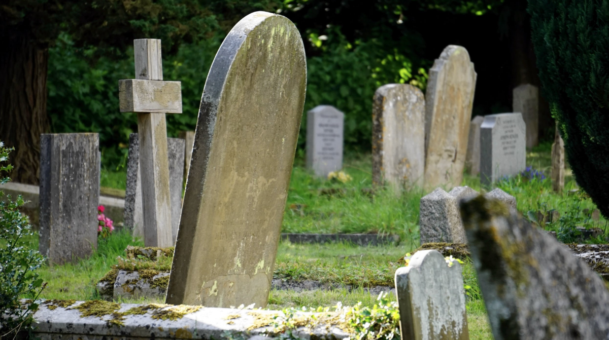 Memorial Inscription Ideas: How to Choose the Perfect Epitaph